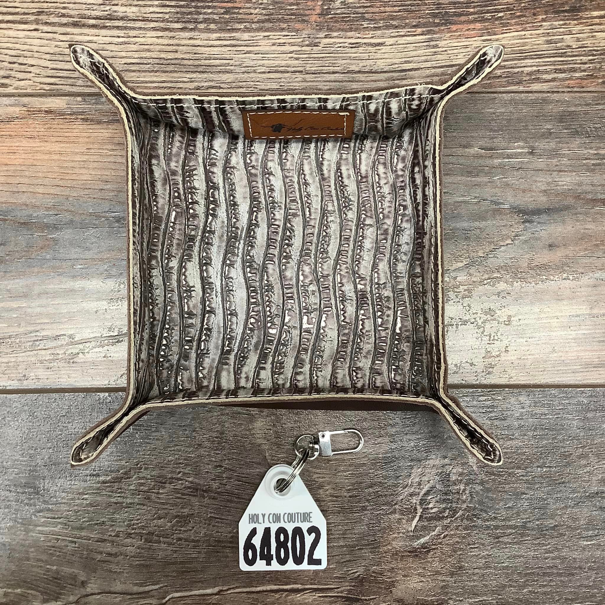 Hide Tray #64802 – Holy Cow Couture