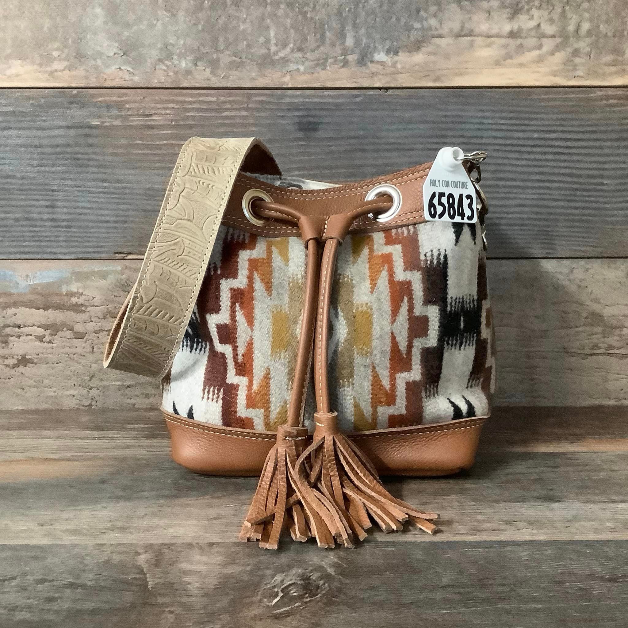 Mini Feed Bucket Pendleton® #65843 – Holy Cow Couture